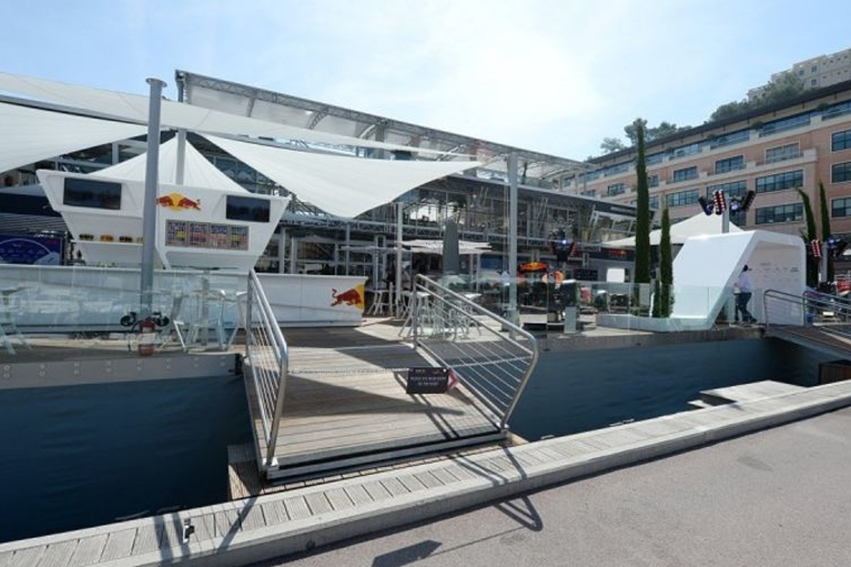 Indrukwekkend! Zo werd het 'Red Bull Energy Station' uit de grond ...