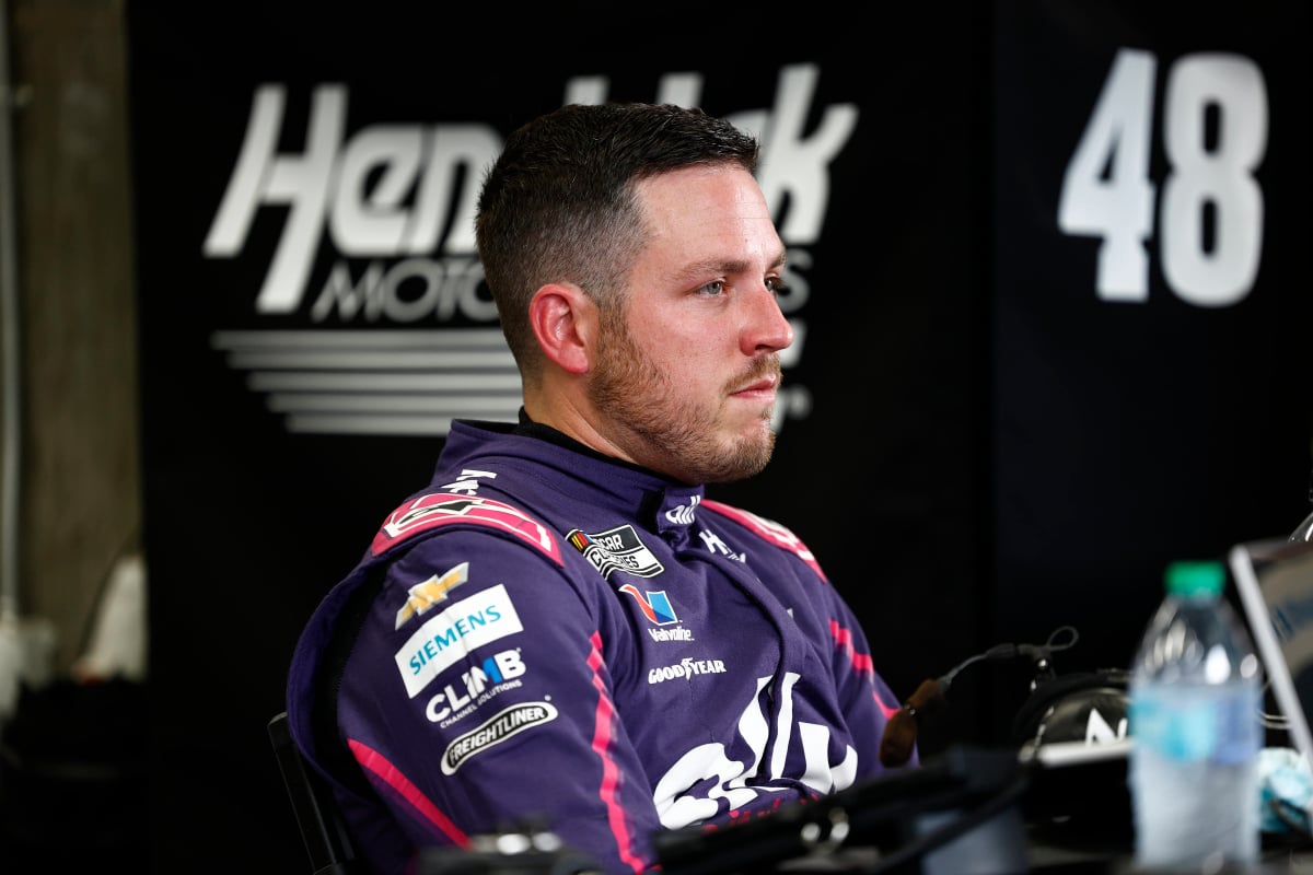 NASCAR Cup Series star Alex Bowman cleared to return at Bristol after ...