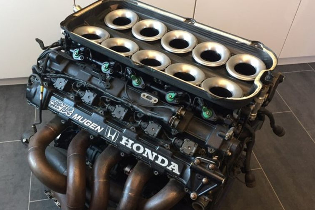 FOTO: Fomule 1-motor te koop! - GPFans.com